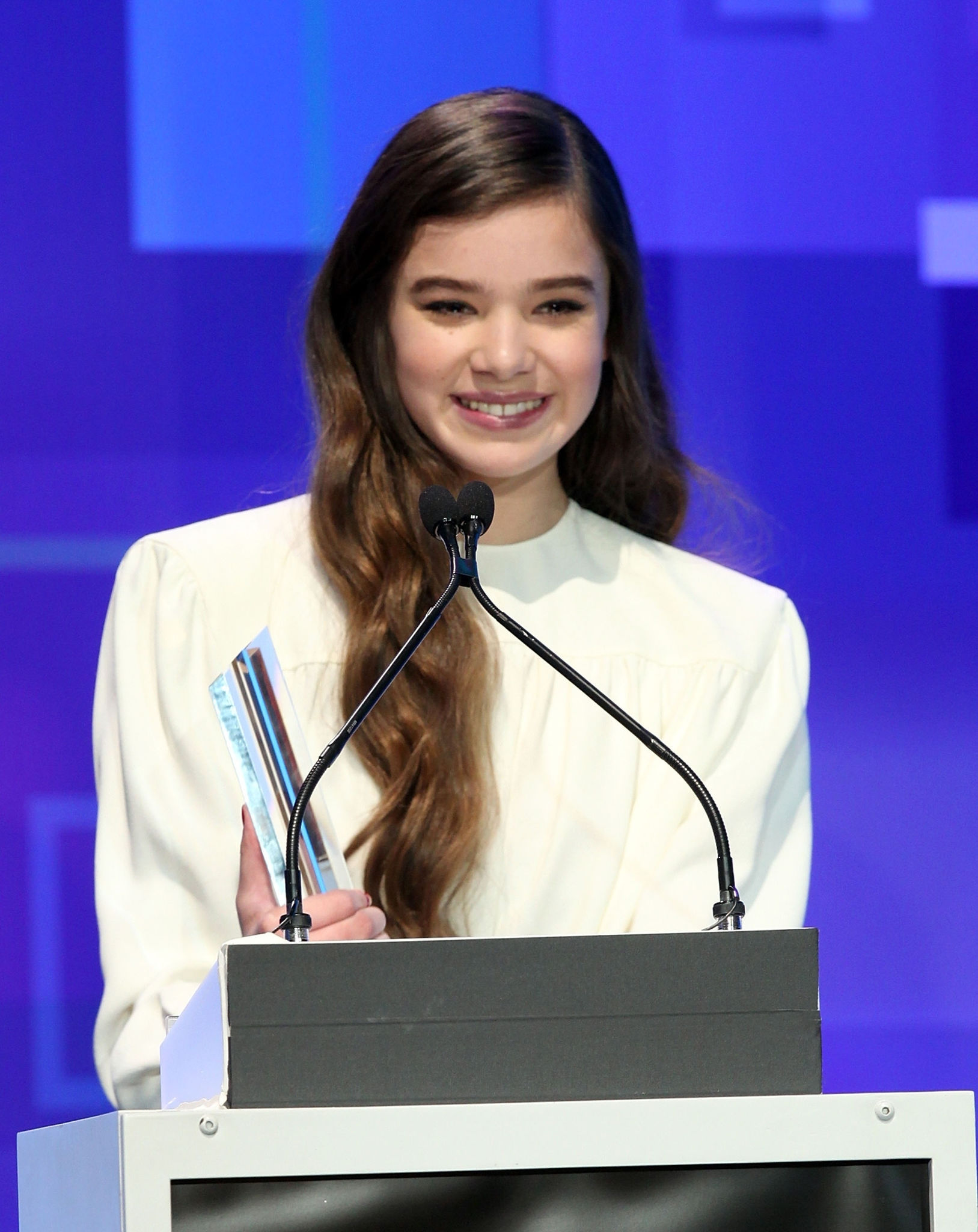 May 20 | 13th Annual Young Hollywood Awards (Show) - ihearthailee 005 ...