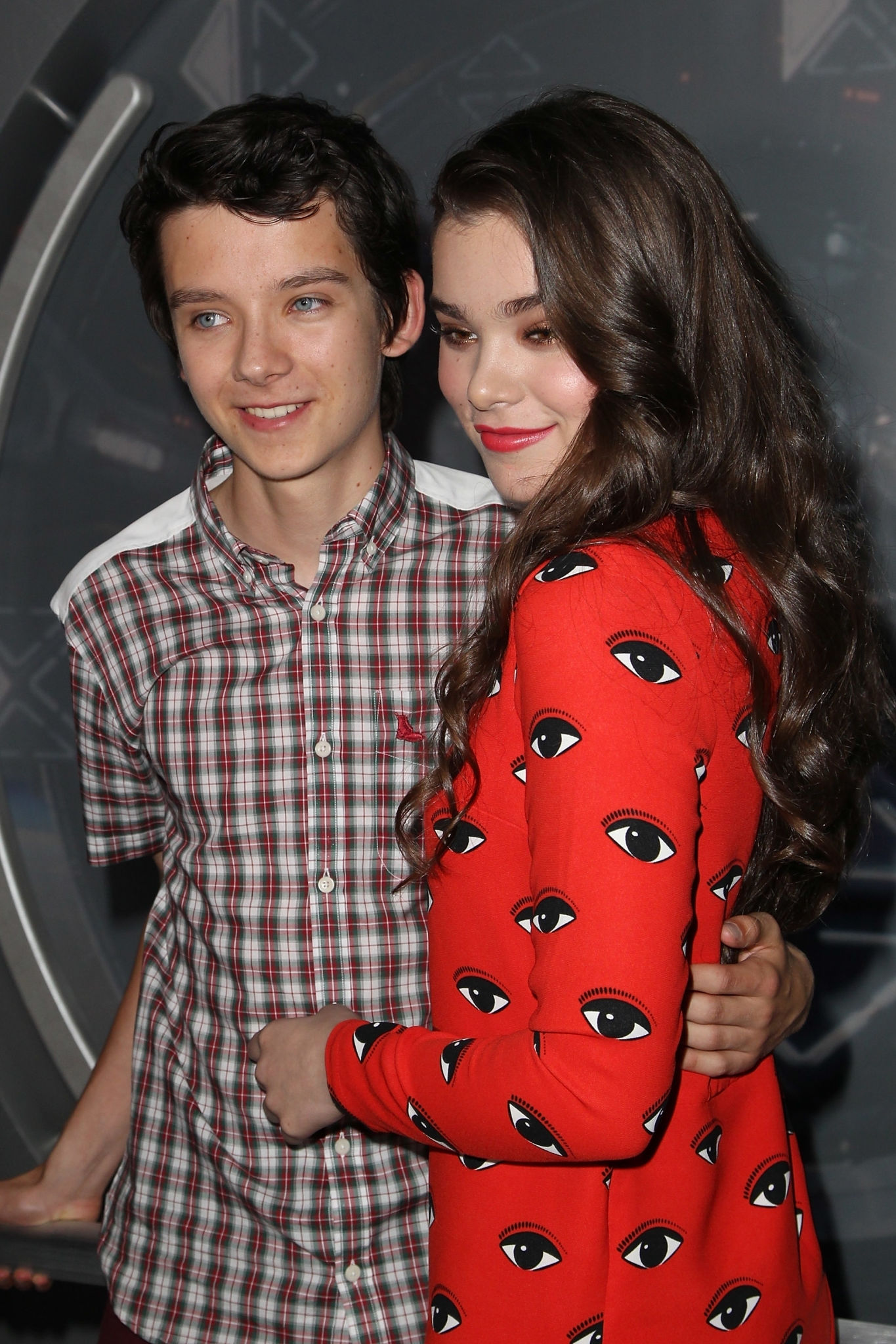 Jul 17 | 'Ender's Game' Experience Press Preview Night - ihearthailee ...